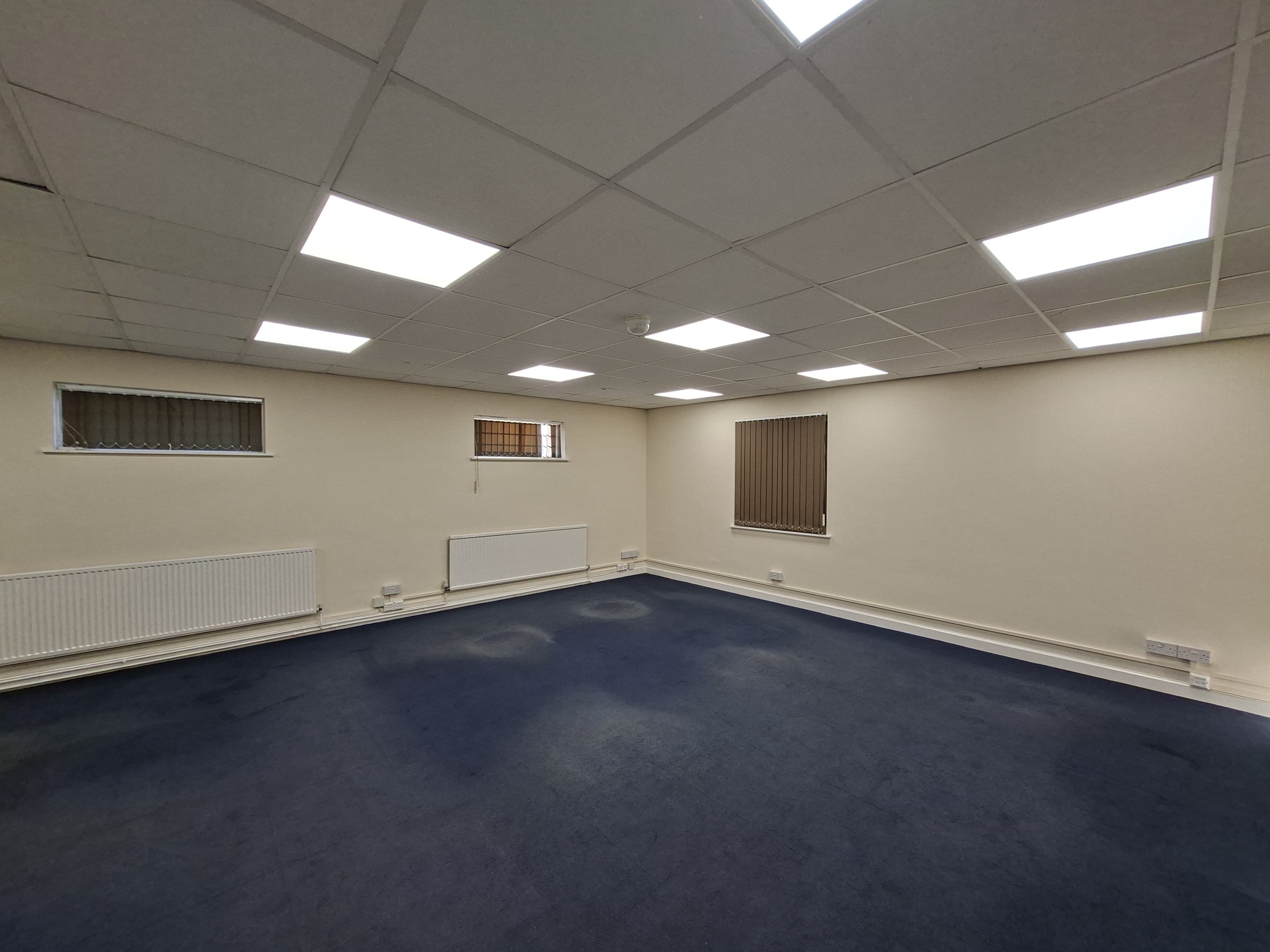 Industrial / Warehouse to rent in Unit 6, Gibbons Industrial Park ...